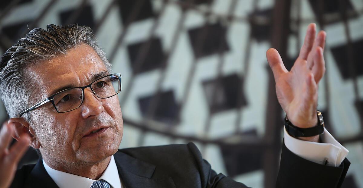voestalpine-Chef: „Wenn wir einen Elektro-Ofen einschalten, geht in ...