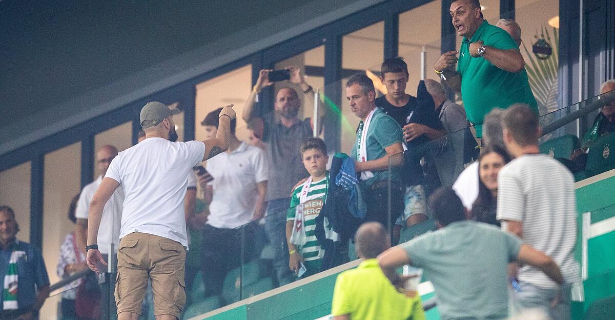Rapid-Ultras stellten bei Europacup-Schmach Klubführung zur Rede ...