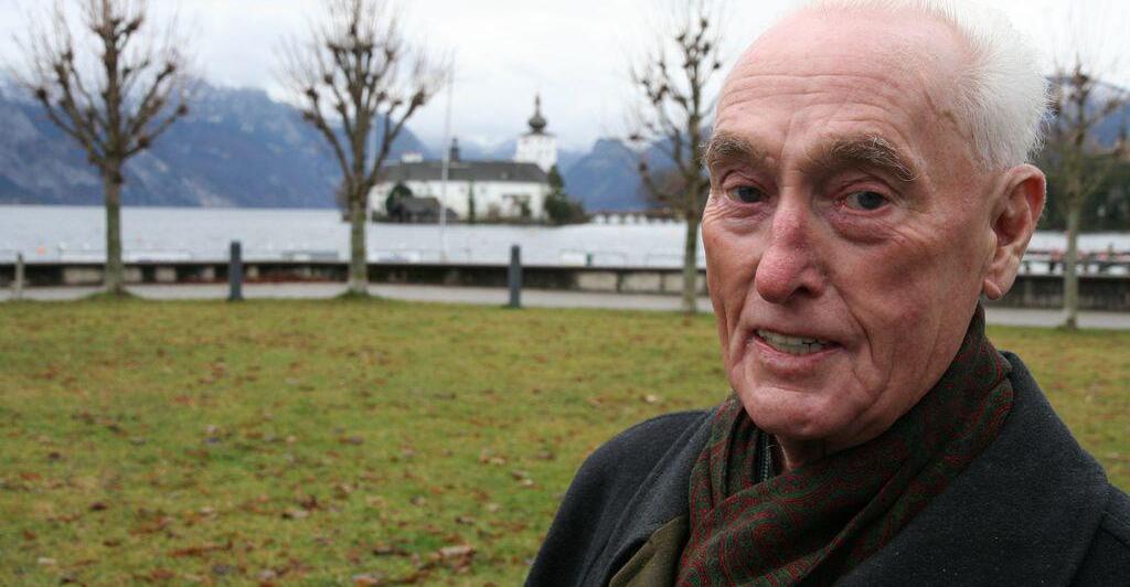 Gmunden setzt Erwin Herrmann ein Dankmal | Nachrichten.at