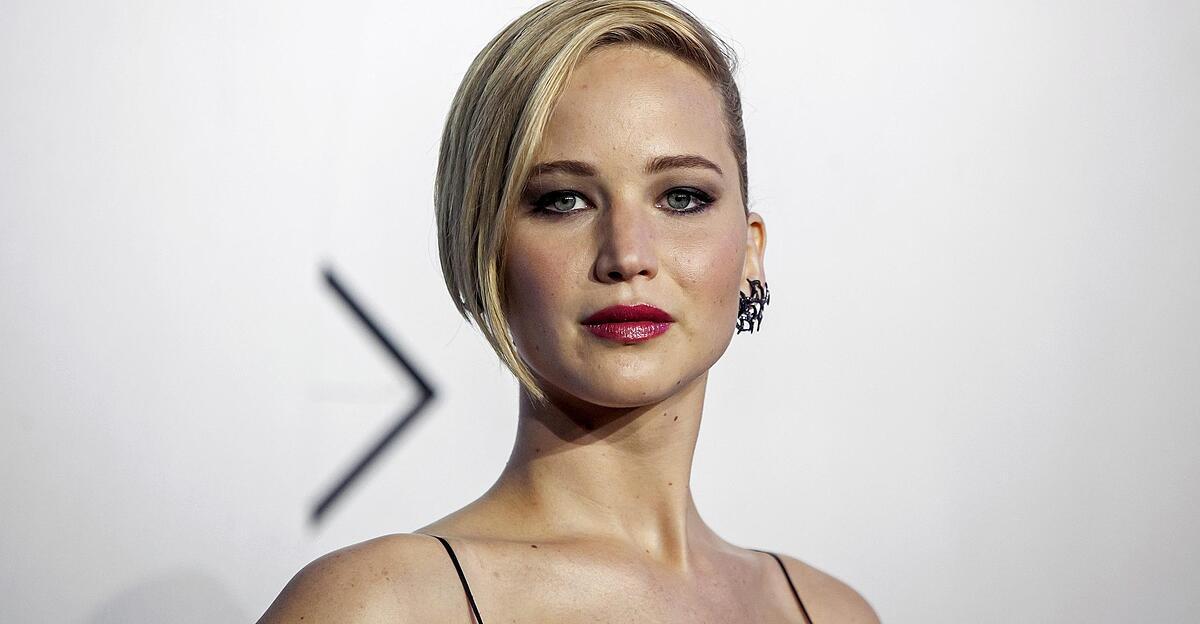 Erneut private Nacktfotos von Promis im Internet | Nachrichten.at