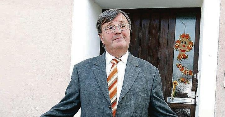 Pfarrer Josef Friedl bekennt sich zu Freundin und will „Zölibat auf ...