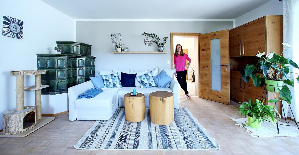 Herzlich willkommen bei TV-Moderatorin Maria Theiner | Nachrichten.at