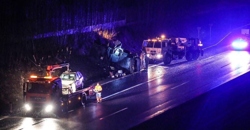 Unfall mit Militärfahrzeug der US Army | Nachrichten.at