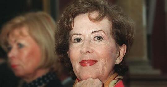 "Salondame" Senta Wengraf wird 90 | Nachrichten.at