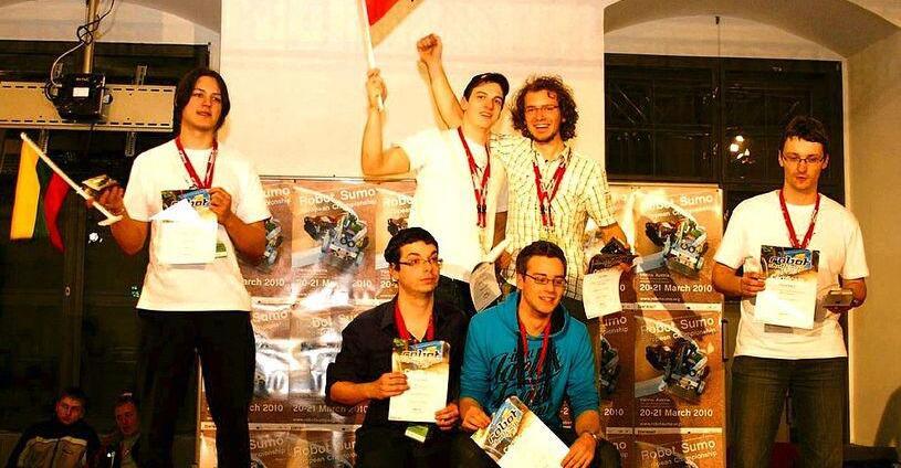 Welser FH-Roboter gewinnt in Wien Europameistertitel im Sumo-Ringen ...