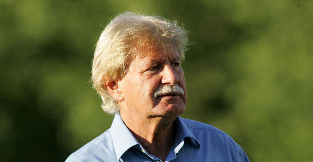 Nach „Ja“ von Franz Grad: Blau-Weiß spielt in Pasching | Nachrichten.at