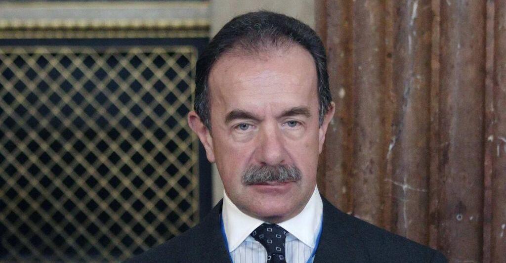 Heinrich Pecina: Der herrschaftliche Profitjäger | Nachrichten.at