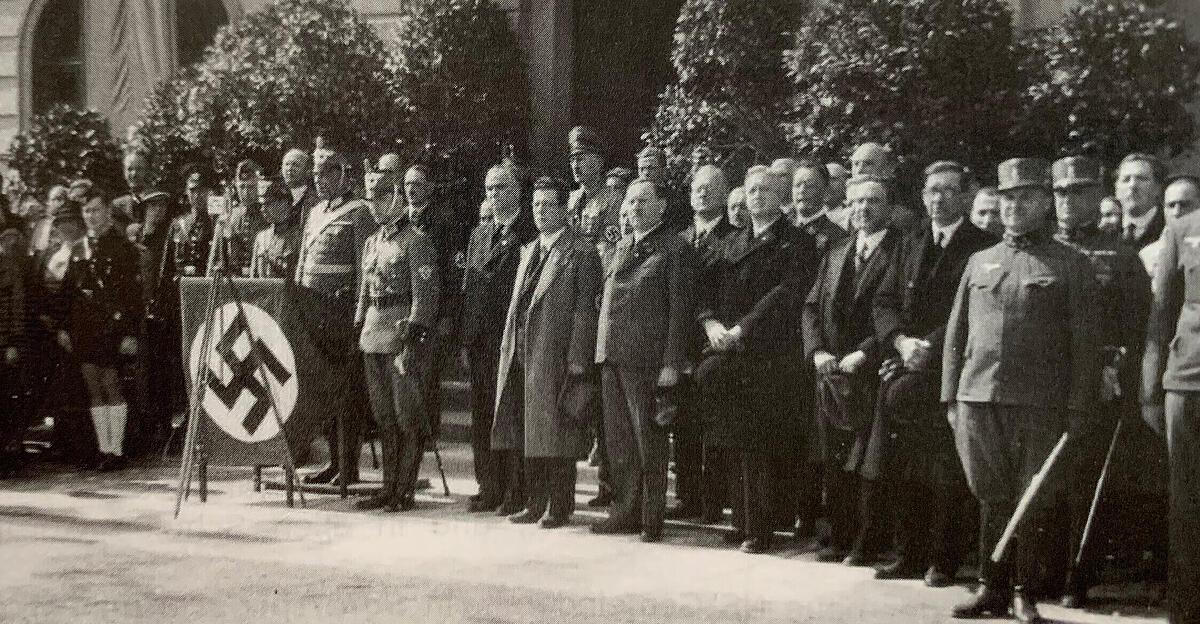 Gmunden war schon lange vor Hitlers Einmarsch eine Nazi-Hochburg ...